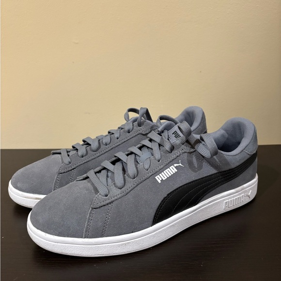 Puma | Shoes | Puma Suede Gray And Black Sneakers Size | Poshmark